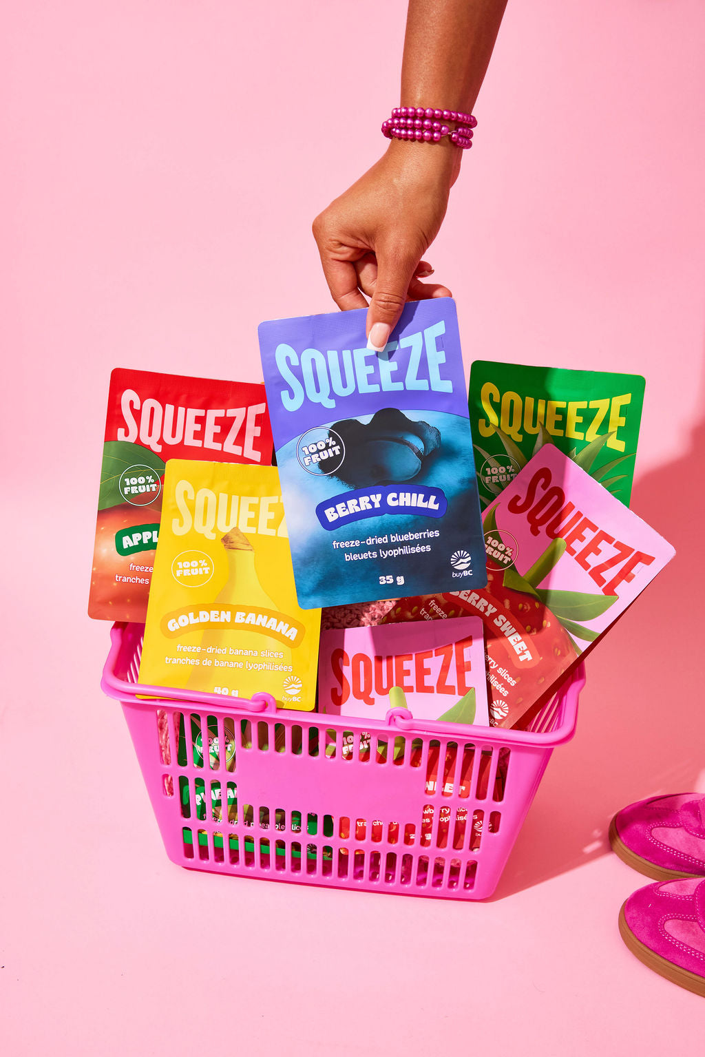 SQUEEZE freeze-dried fruit